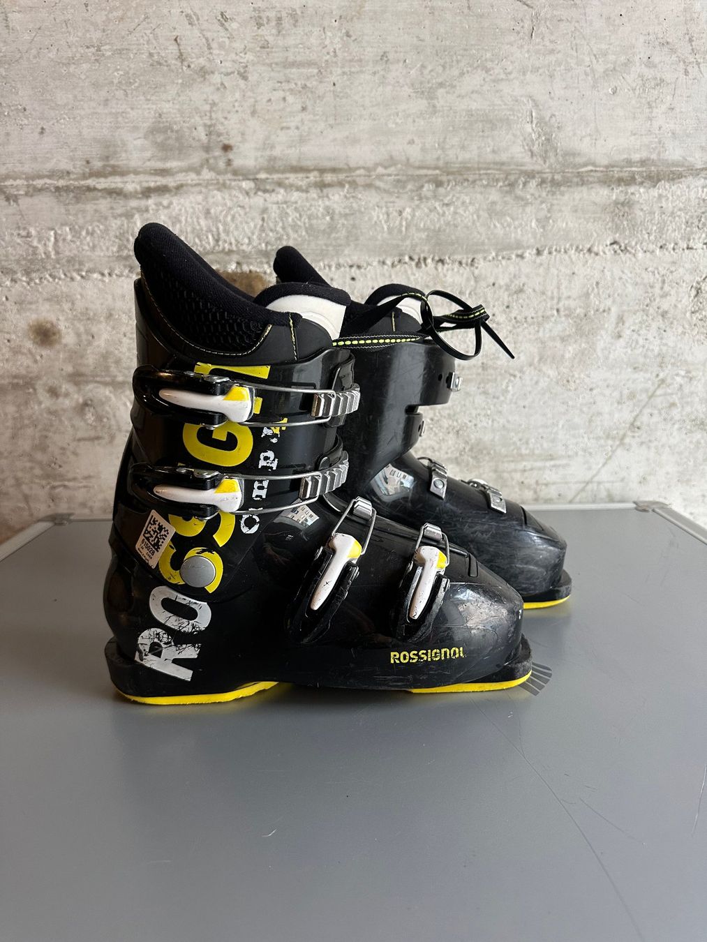 Salomon Kinder Skischuhe 24 / Gr. 38 (Gebraucht) in Emmenbrücke für CHF ...