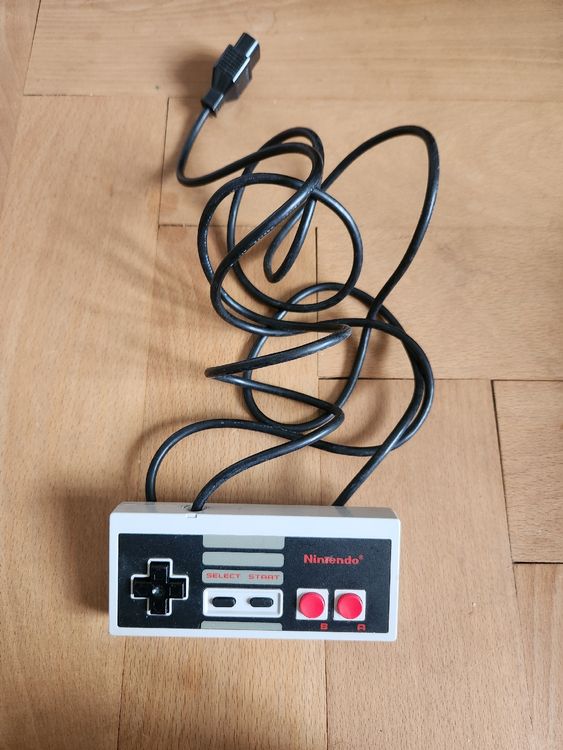 Retro Nintendo NES Controller (Original) (Gebraucht) in Gümligen für ...