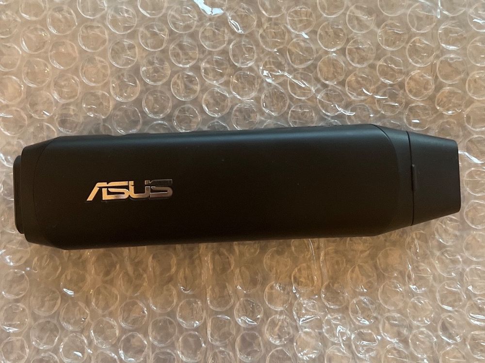 Asus VivoStick PC TS10 / OVP (Gebraucht) in Zürich für CHF 15 – mit ...