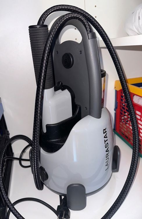 Laura star IZZI (Neu (gemäss Beschreibung)) in Lussery-Villars für CHF ...