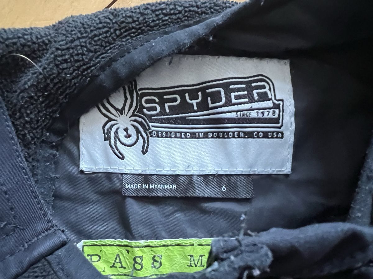 Spyder - children - ski jacket - 6 years (Gebraucht) in Zürich für CHF ...