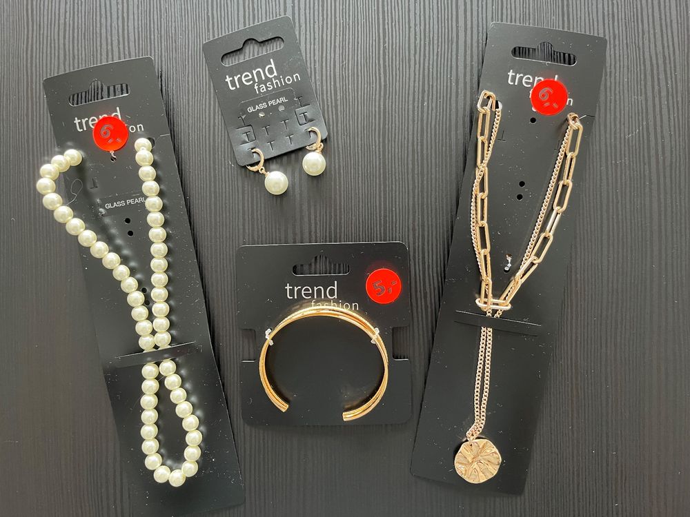 Modeschmuck von Migros "NEU NIE GEBRAUCH" originalverpackt" | Kaufen ...