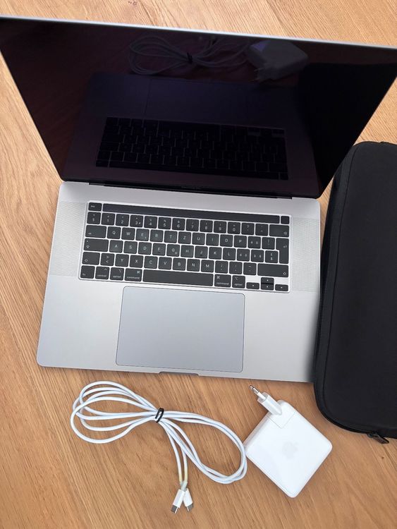 Apple MacBook Pro 16" (Gebraucht) in Sursee für CHF 500 – mit Lieferung auf Ricardo kaufen