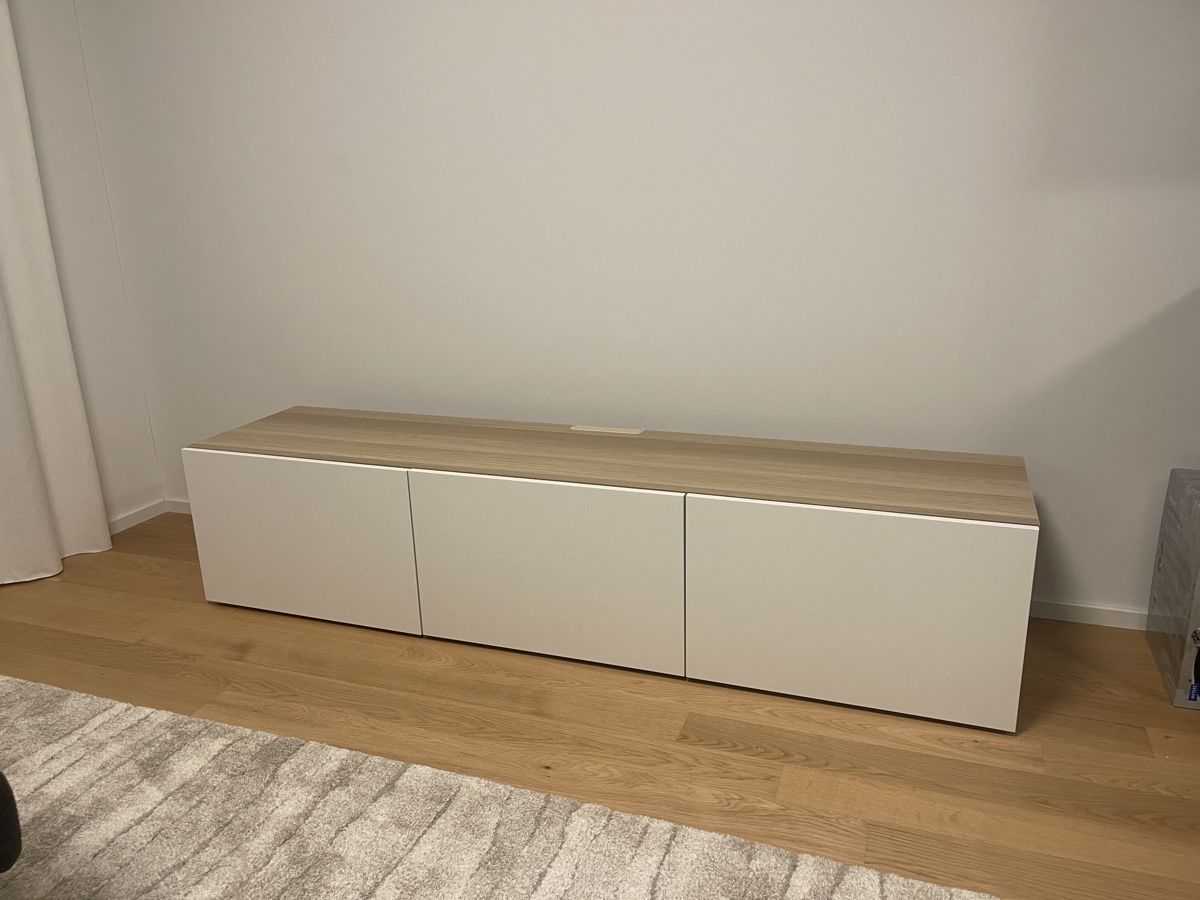 TV Möbel/Lowboard in Top Zustand / IKEA Besta (Gebraucht) in Wettingen ...