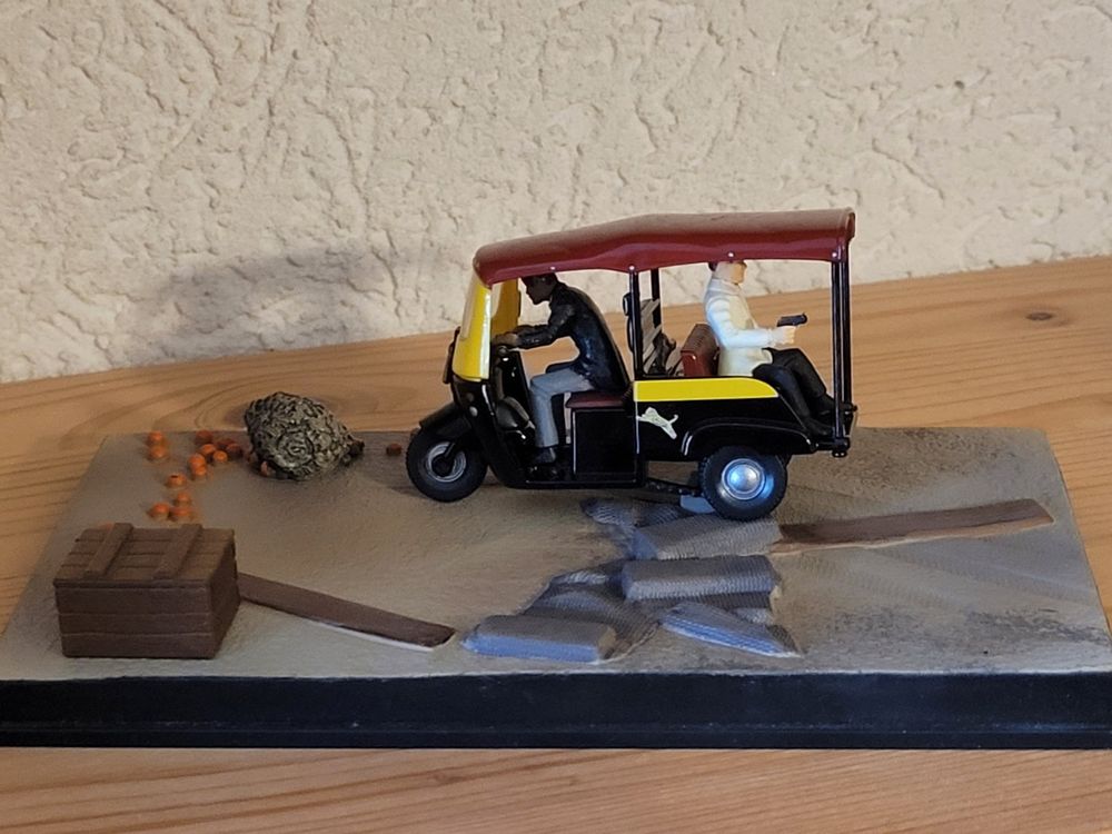 Diorama James Bond 007 - 1:43 - Tuk-Tuk - Octopussy (Neuf (Voir description)) à Payerne pour CHF ...
