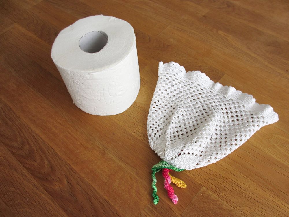 WC-Rollen-Hut, Neu Handarbeit, Ins 3 von 3 (Neu (gemäss Beschreibung)) in Winterthur für CHF 9 ...