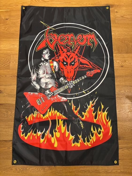 VENOM - Flagge Flag Black Metal Heavy Metal NWOBHM \m/ (Gebraucht) in ...