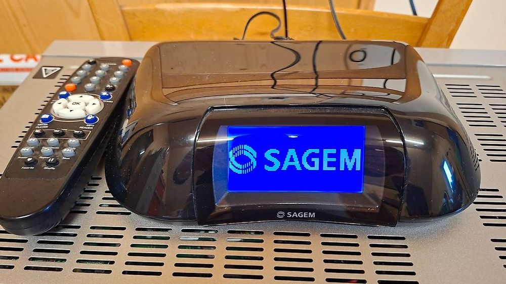Sagem My Web Tuner 500 / Internet / MP3 / UPnP (Gebraucht) in Buchs ZH ...