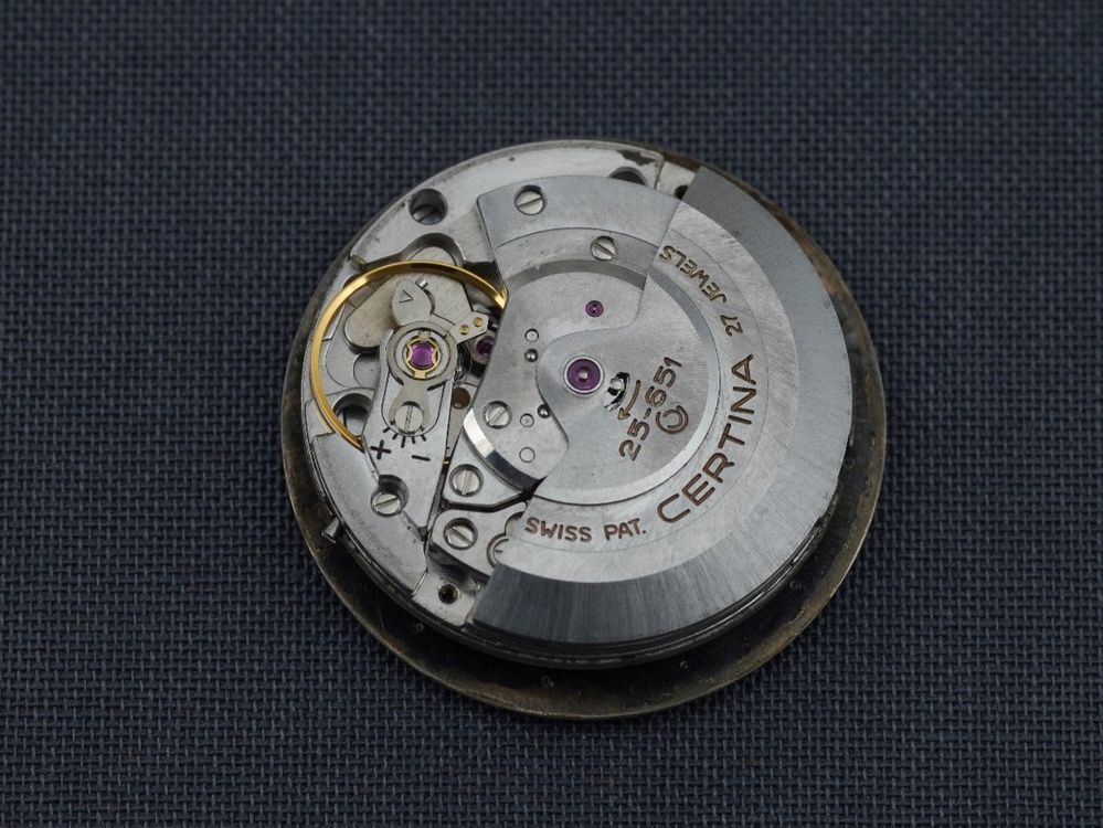 Certina Uhrwerk Cal. 25-651 Automatic Datum Manufakturwerk (Gebraucht) in Lachen SZ für CHF 69 ...