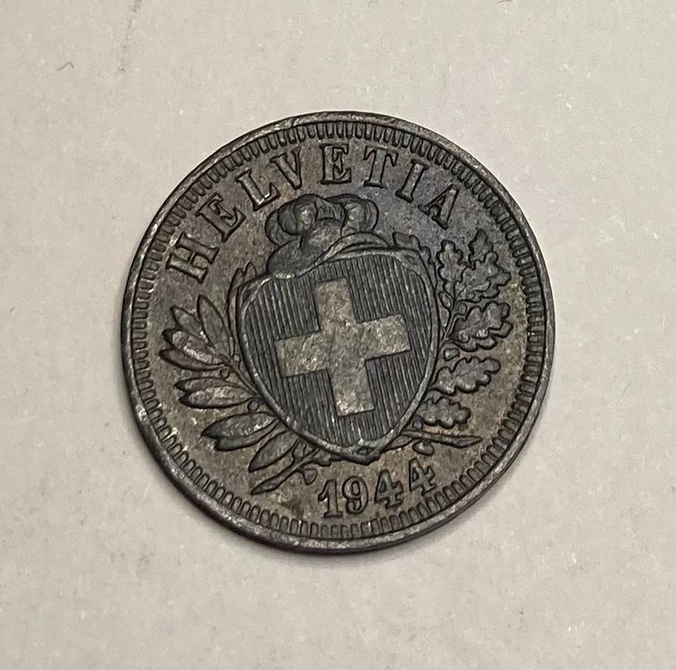 Helvetia 2 Rappen Münze Jahrgang 1944 Schweiz Swiss (Gebraucht) in Luzern für CHF 1 – mit ...