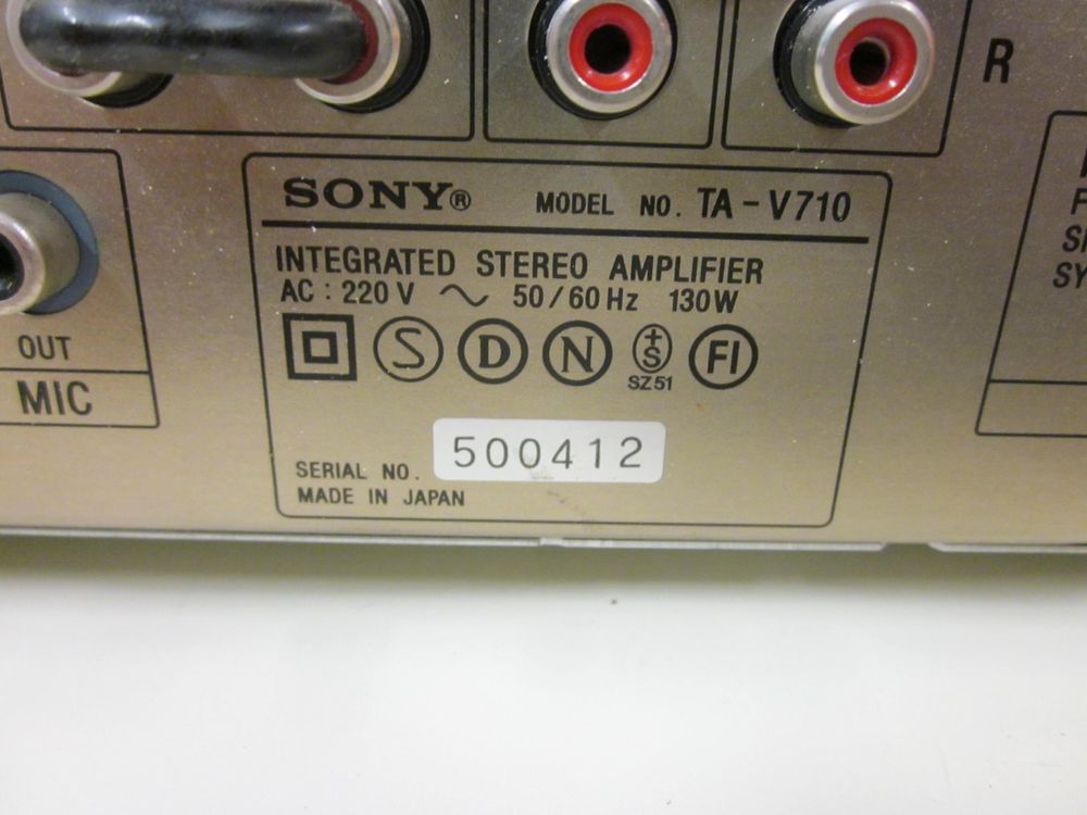 SONY TA -V710 Amplifier Verstärker 1986 Amplificateur (Gebraucht) in Grand-lancy für CHF 10 ...