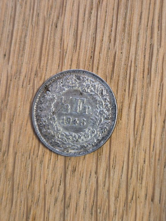 1/2 Franken 1946 Gleichstehend Silbermünze Schweiz ab 1.--! (Gebraucht) in Mels für CHF 59.2 ...