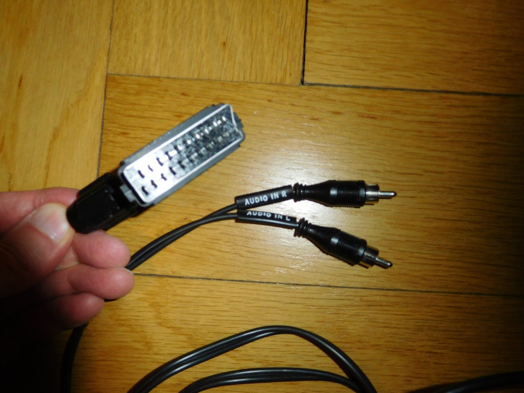 Scartkabel / Audio L+R, unbenutzt, wie neu, sauber, 2,5 m (Neu (gemäss Beschreibung)) in Olten ...