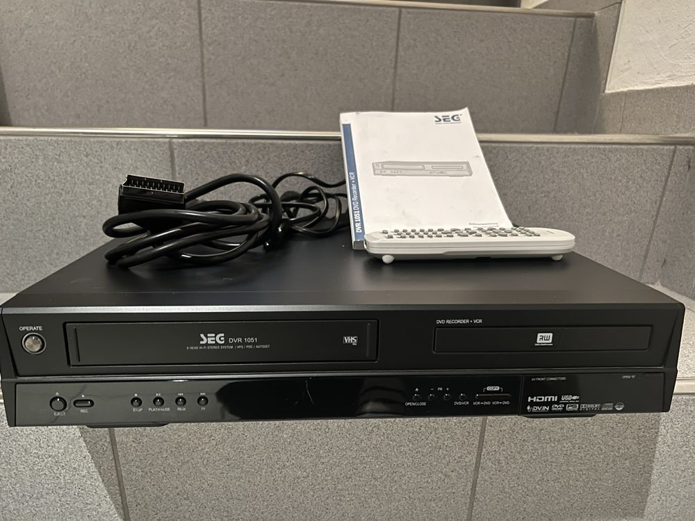 SEG DVD & VHS-Videorecorder DVR 1051 mit Fernbedienung (Gebraucht) in ...