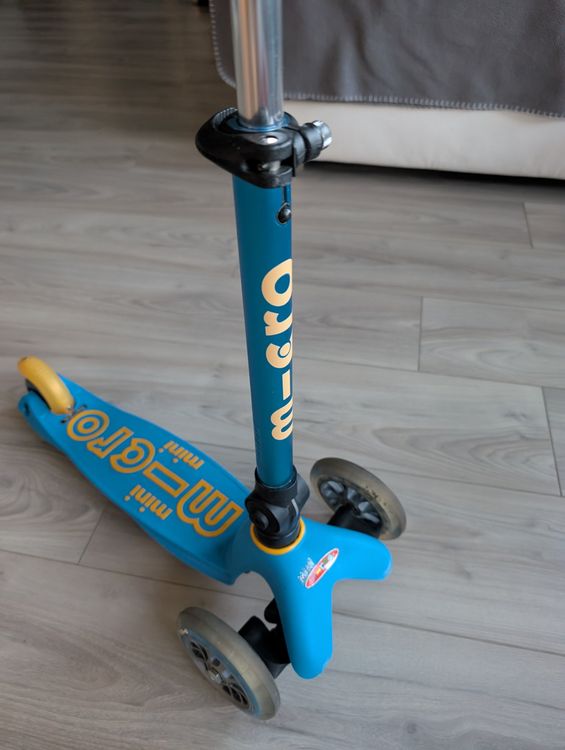 Micro Mini Deluxe Foldable Scooter (Gebraucht) in Besenbüren für CHF 35 – mit Lieferung auf ...