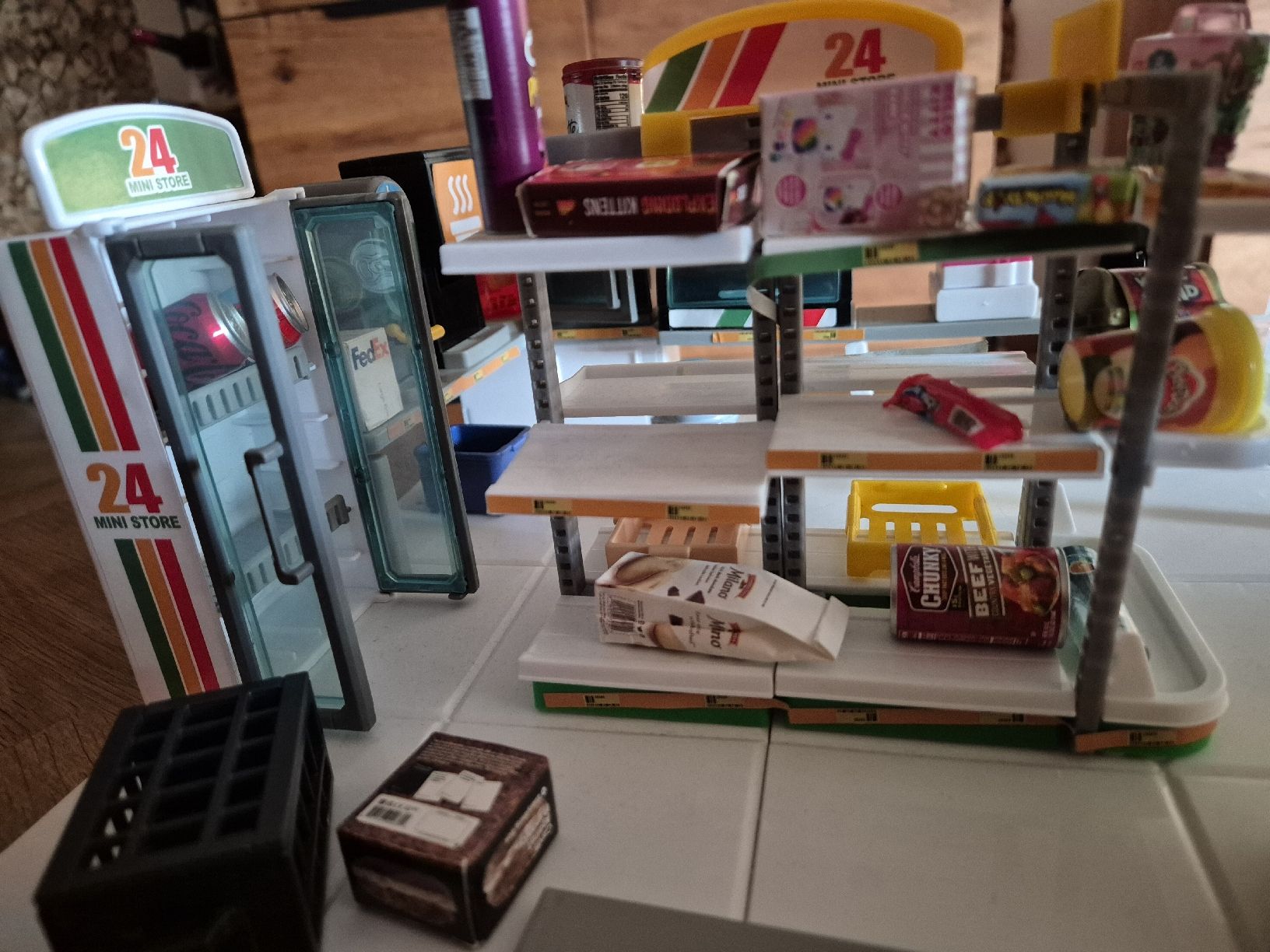 Mini Brands Super Store Spielset (Gebraucht) in Luzern für CHF 10 – mit ...