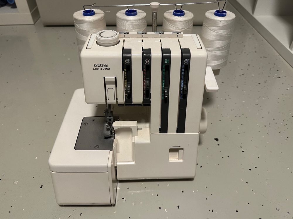 Overlock Nähmaschine Brother Lock II-760D (Gebraucht) in Knonau für CHF ...