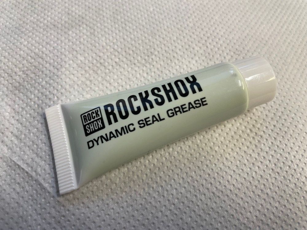 Rockshox Suspension Dynamic Seal Grease (Neu und originalverpackt) in ...