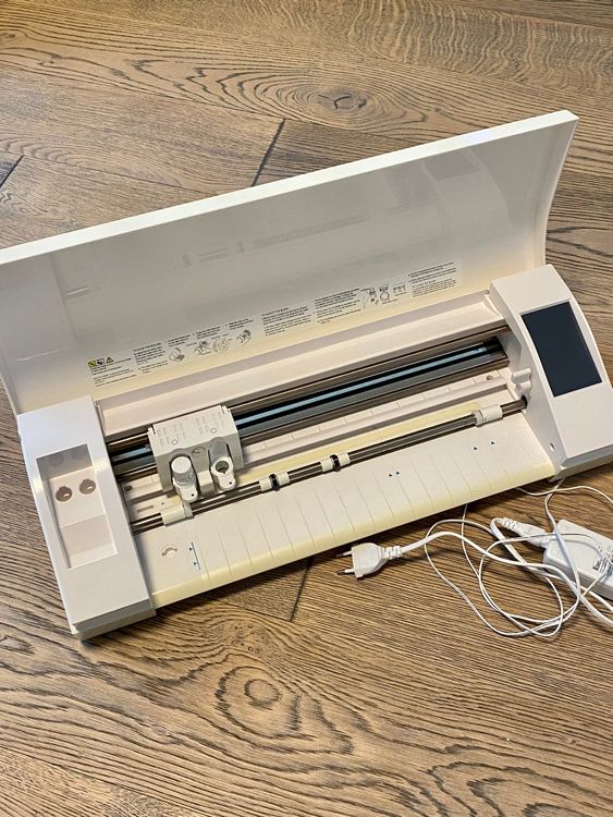 Silhouette Cameo 3 mit Zubehör (Gebraucht) in für CHF 153 – mit ...