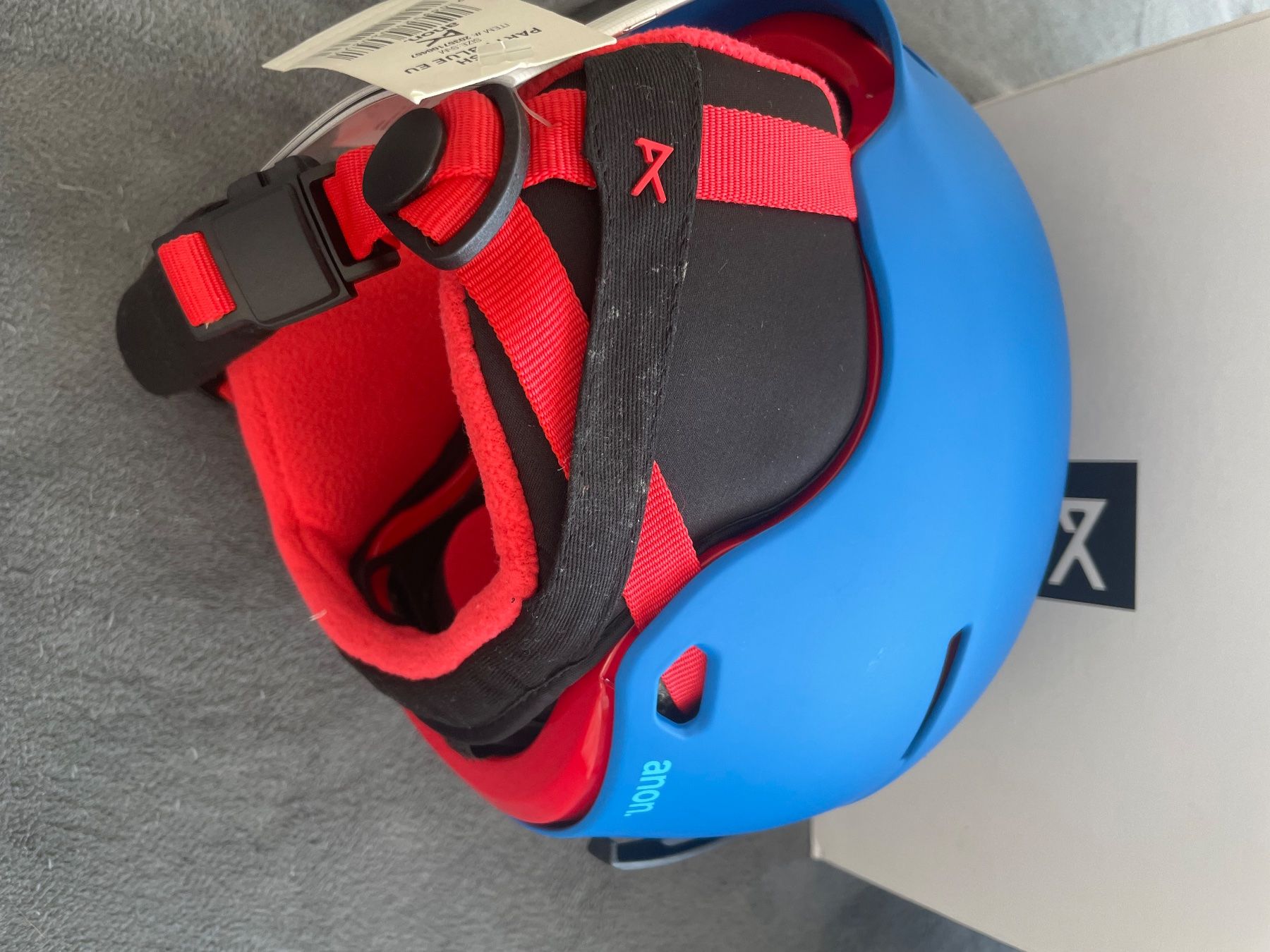 Anon Kinder Skihelm (Neu (gemäss Beschreibung)) in Flüelen für CHF 20 ...