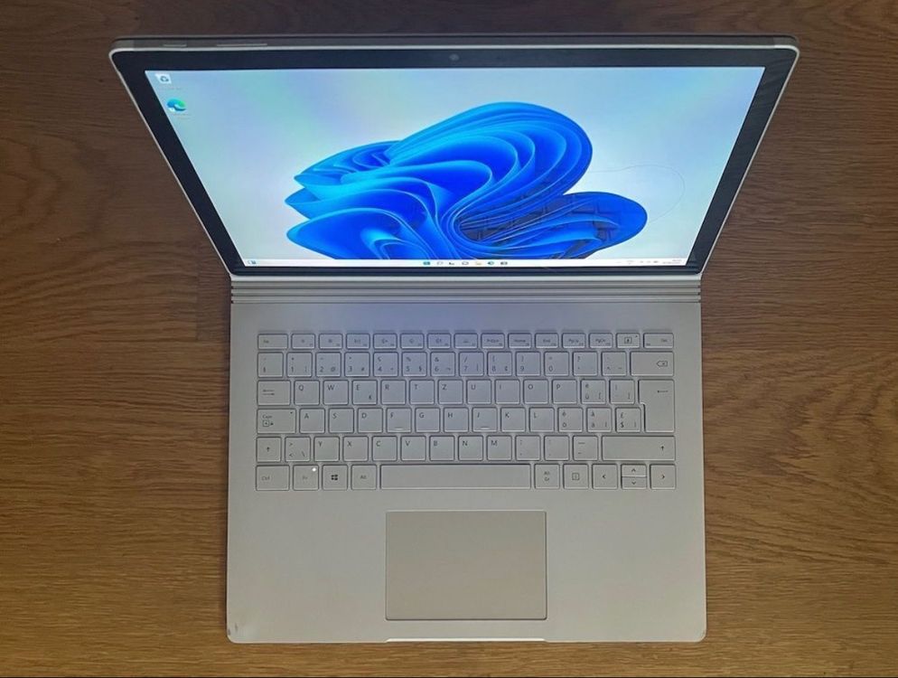 Surface Book 2,i5-7300,8GB Ram, 256GB (Gebraucht) in Oftringen für CHF 330 – mit Lieferung auf ...