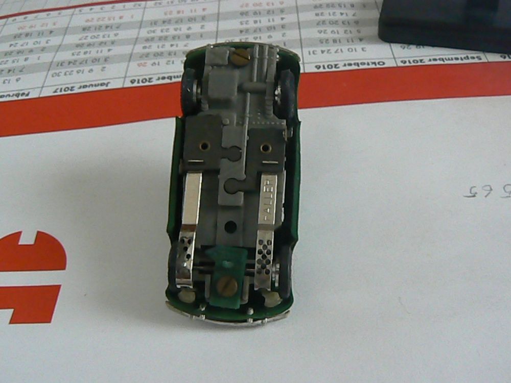 Faller AMS Polizei Käfer in grün mit Blincklicht | Kaufen auf Ricardo