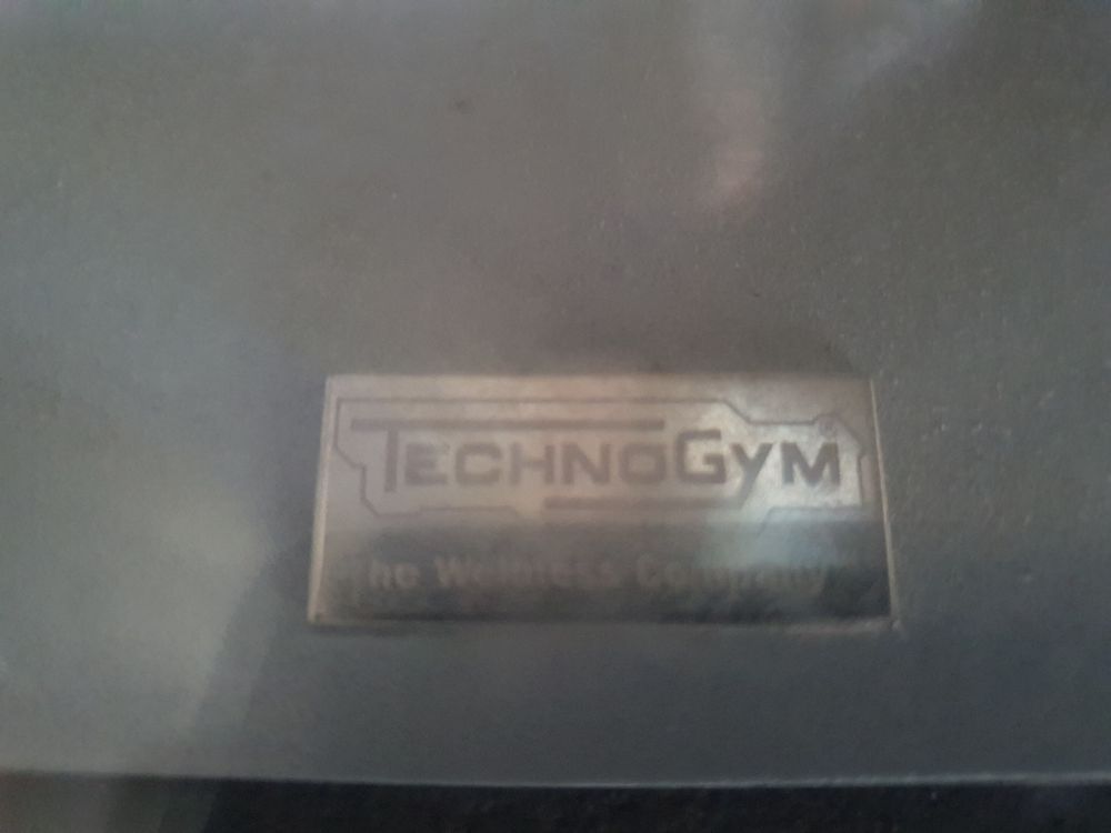 TechnoGym Wellness Rack Kurzhantel Set | Kaufen auf Ricardo