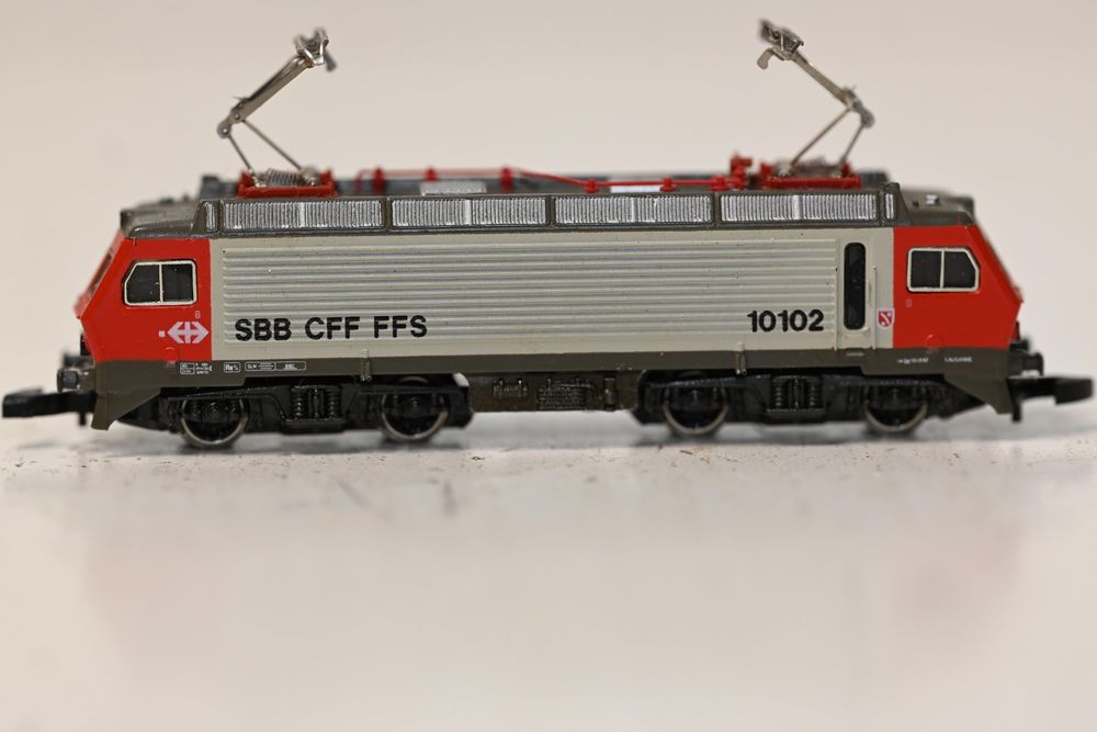Re 4/4 IV 10102 Märklin Spur Z mit OVP , läuft (Gebraucht) in Laupen ZH ...