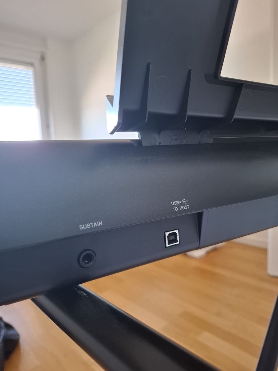 Clavier Yamaha bon état (D'occasion) à La Ferrière pour CHF 10 ...