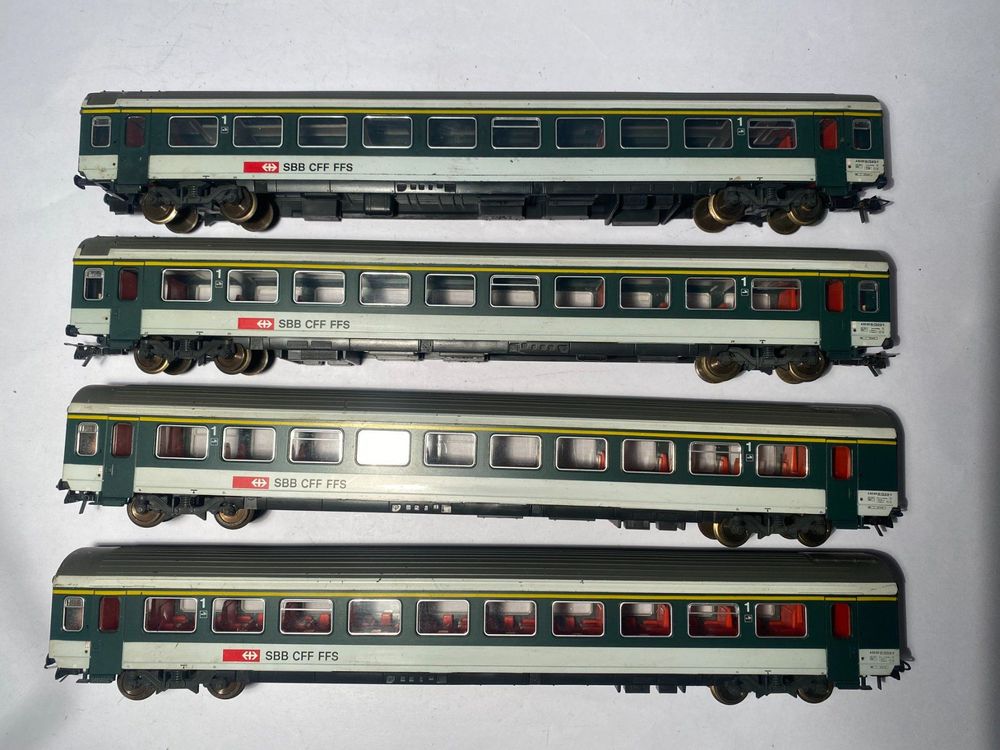 ROCO 4x Personenwagen 1. Klasse Einheitswagen SBB EW IV Ep. (Gebraucht) in Buchrain für CHF 70 ...