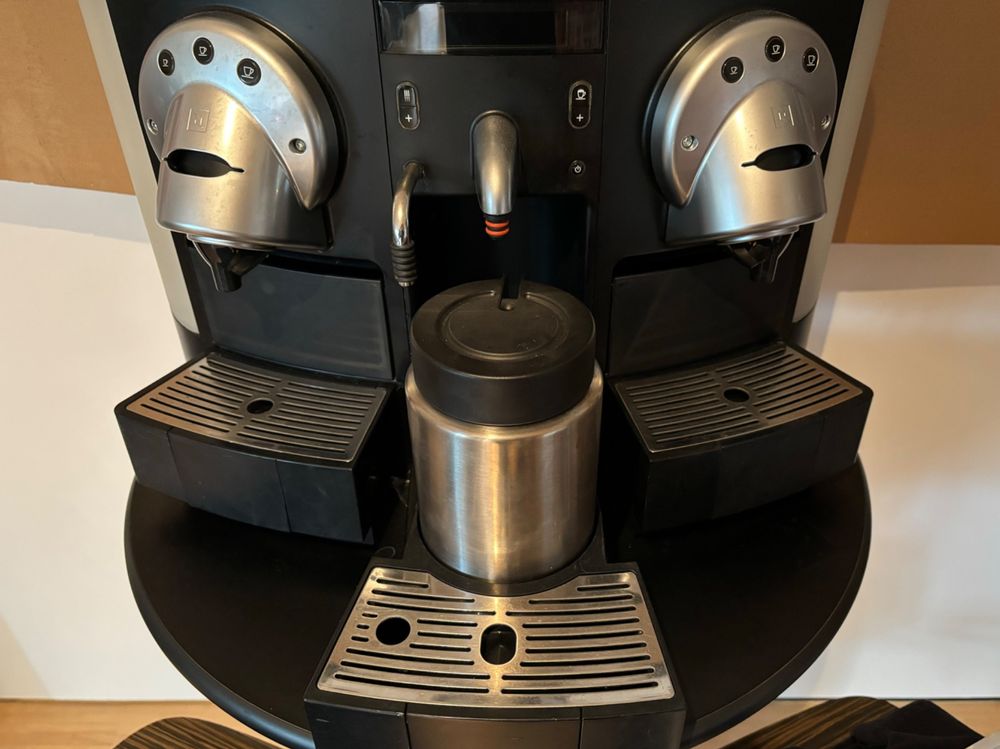 Nespresso Professional CS220 Gemini (Gebraucht) in Wahlen b. Laufen für ...