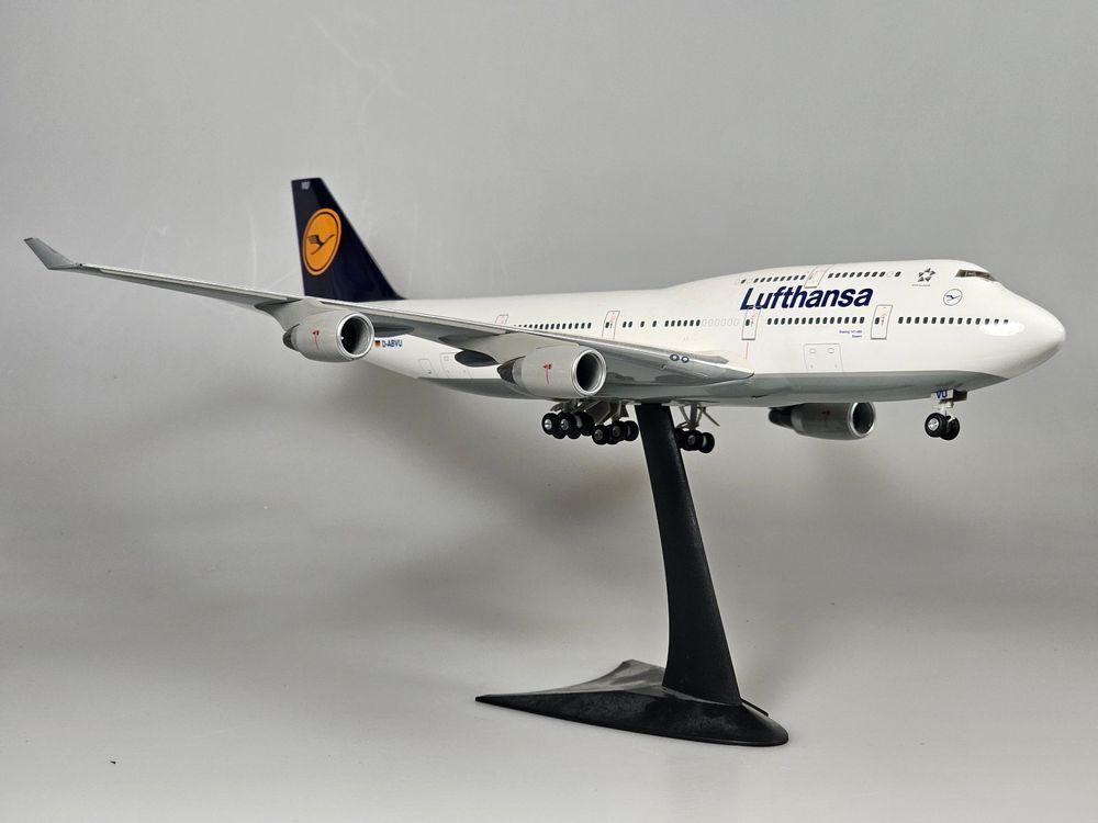 Lufthansa Boeing 747-400 Modell mit Ständer | Acheter sur Ricardo