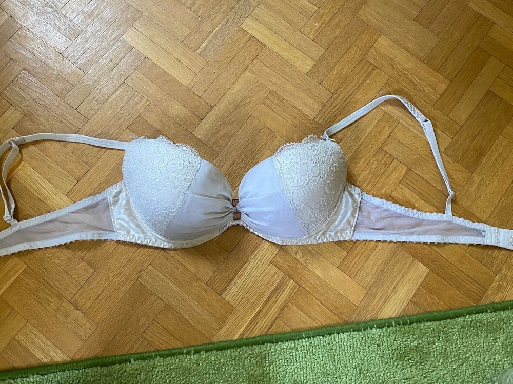 BH von Aubade Grösse B75, Originalpreis: 80.- (Gebraucht) in Fribourg ...