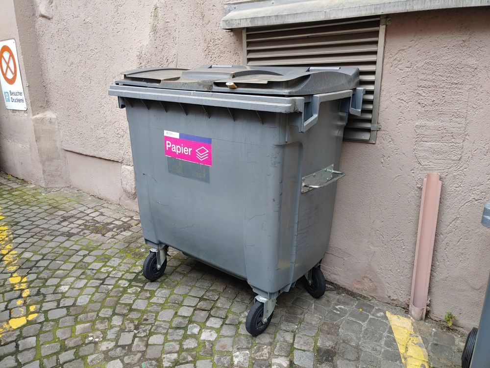 Abfallcontainer | Kaufen auf Ricardo