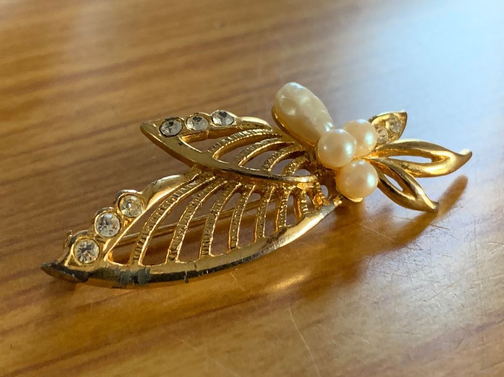 Brosche Vintage vergoldet 60er 60s 70er 70s Perle (Gebraucht) in ...