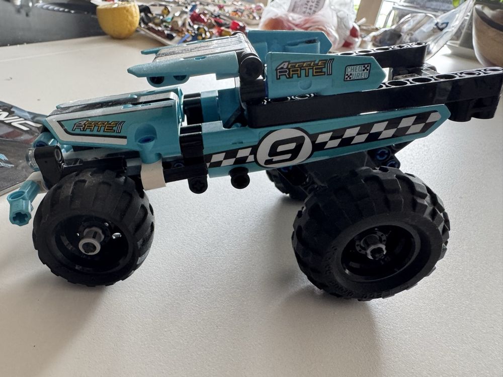 Lego Technic 42059, Renn-Truck (Gebraucht) in Baar für CHF 8 – mit ...