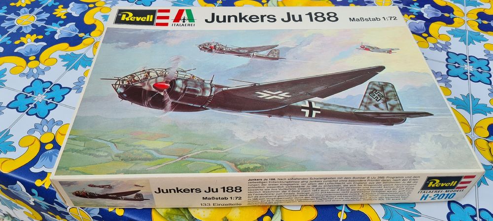 Modellino aereo Junkers Ju 188 A1/E1 Revell 1:72 nuovo | Kaufen auf Ricardo
