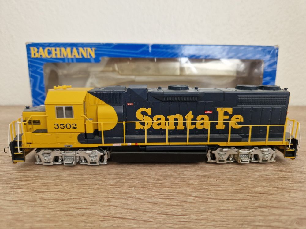 Bachmann 61101 Diesellok Santa Fe Digital H0 (Gebraucht) in St-Aubin ...
