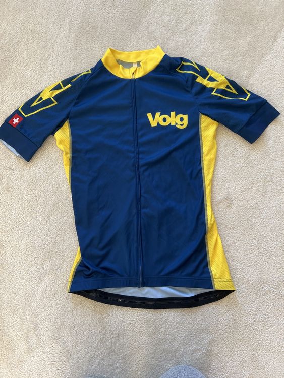 velo shirt volg (Neu (gemäss Beschreibung)) in für CHF 25 – mit ...