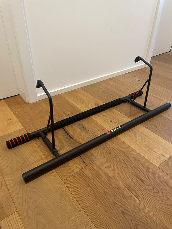 Klimmzugstange Türreck QUAMO für zuhause Sport Fitness (Gebraucht) in ...