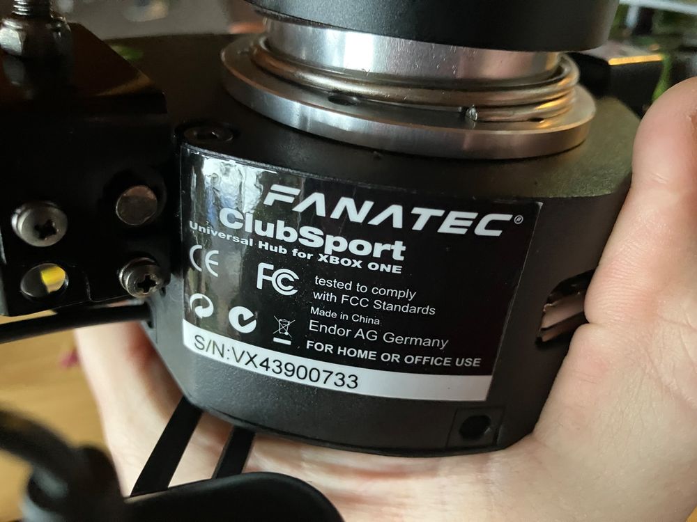 Fanatec Clubsport Universal Hub PC/Xbox One (Neu (gemäss Beschreibung ...
