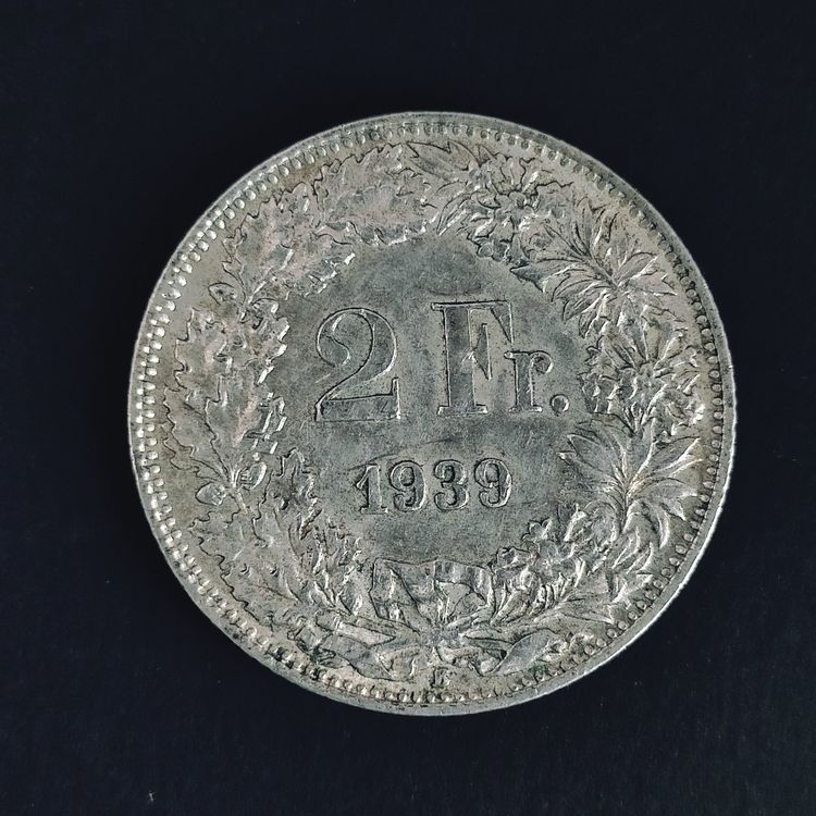 2 Franken Silbermünze 1939 (Gebraucht) in Eggenwil für CHF 5.7 – mit Lieferung auf Ricardo kaufen