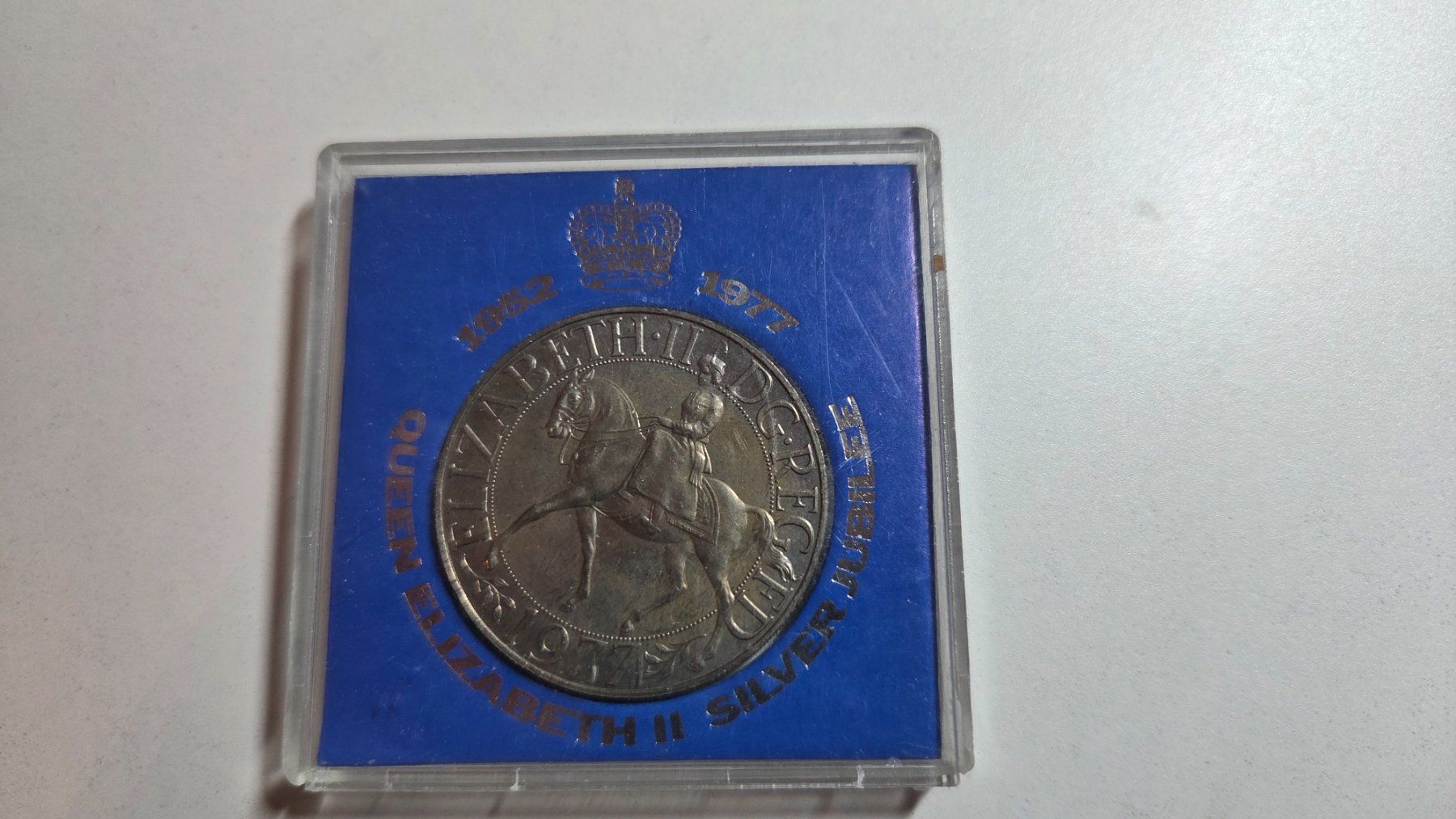 1952-1977 QUEEN ELIZABETH II SILVER JUBILEE COMMEMORATIVE CR (Gebraucht ...