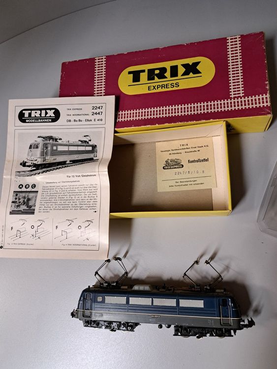 alte wunderschöne TRIX Express blaue Lokomotive 2247 | Kaufen auf Ricardo