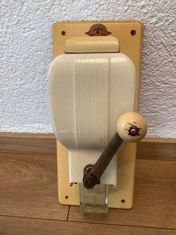 alte Wandkaffeemühle Leinbrocks Ideal | Kaufen auf Ricardo