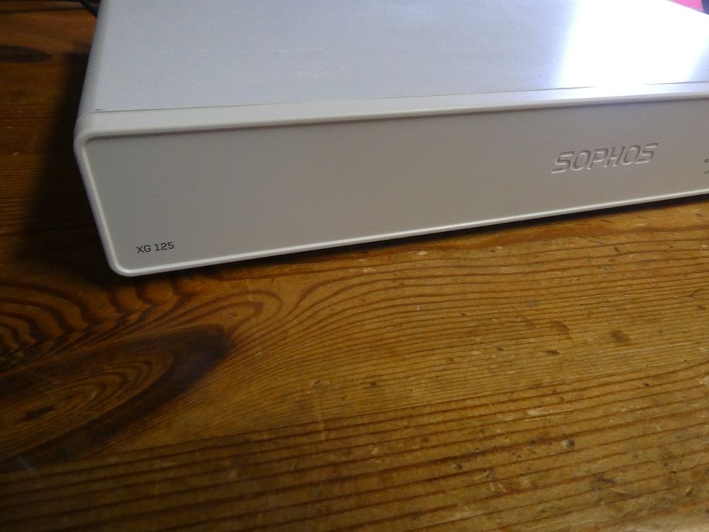 Sophos Firewall XG125 Rev3 Security GW mit OPNsense | Kaufen auf Ricardo