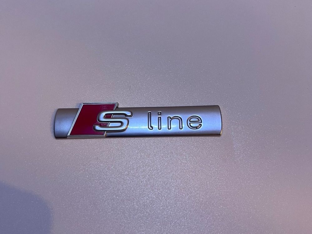 Original Audi S Line Emblem (Neu (gemäss Beschreibung)) in Frauenfeld ...