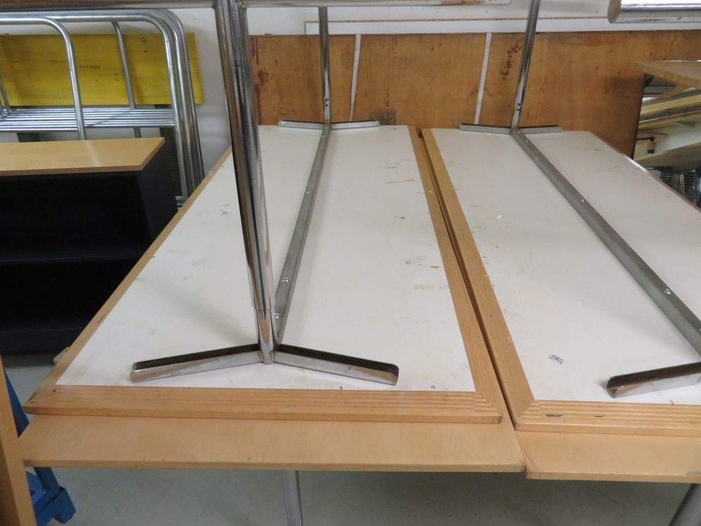 4 grosse Tische | Kaufen auf Ricardo