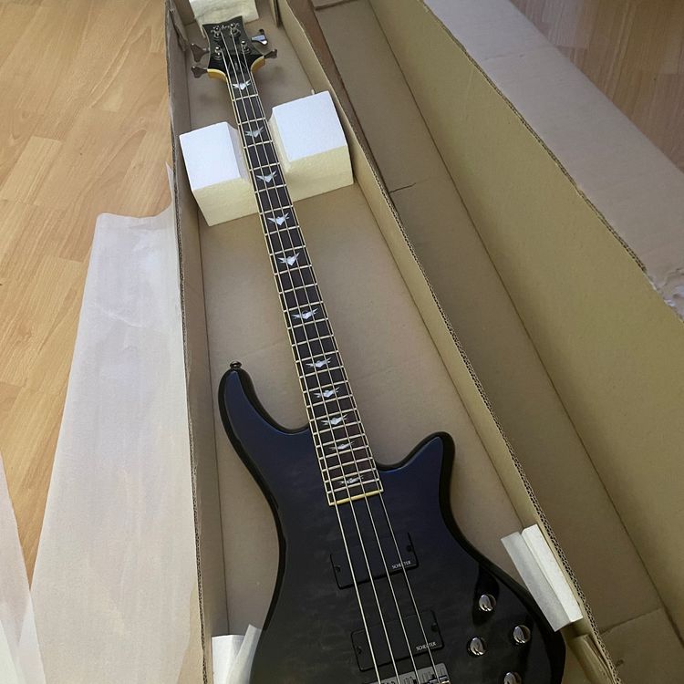 Schecter Stiletto Extreme 4 See Thru Black inkl. Case (Gebraucht) in ...