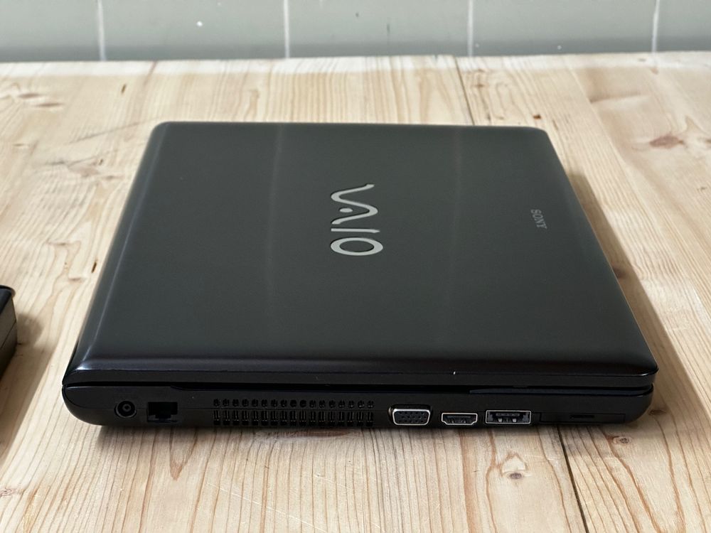 Sony Vaio PCG-71211M Intel 4 GB RAM 120GB SSD | Kaufen auf Ricardo